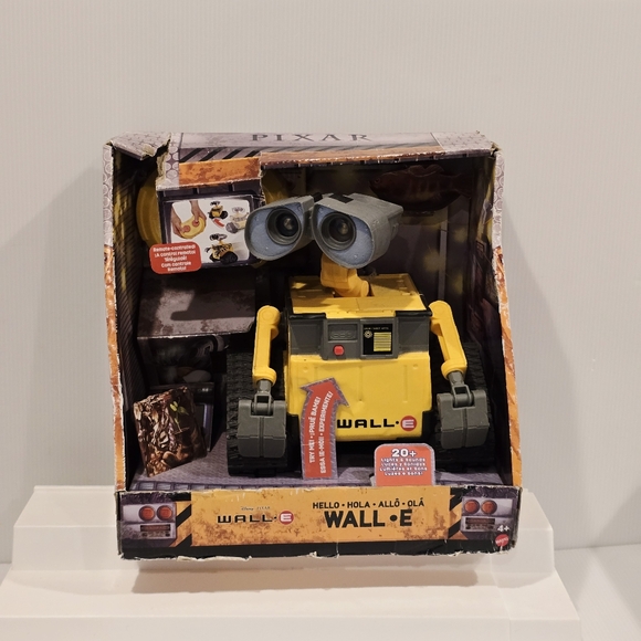 Disney | Toys | Hello Wall E Rc Remote Control Toy Light Up Sounds ...